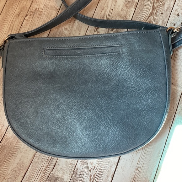 thirty-one | Bags | Thirty One Half Moon Crossbody Denim Distressed ...